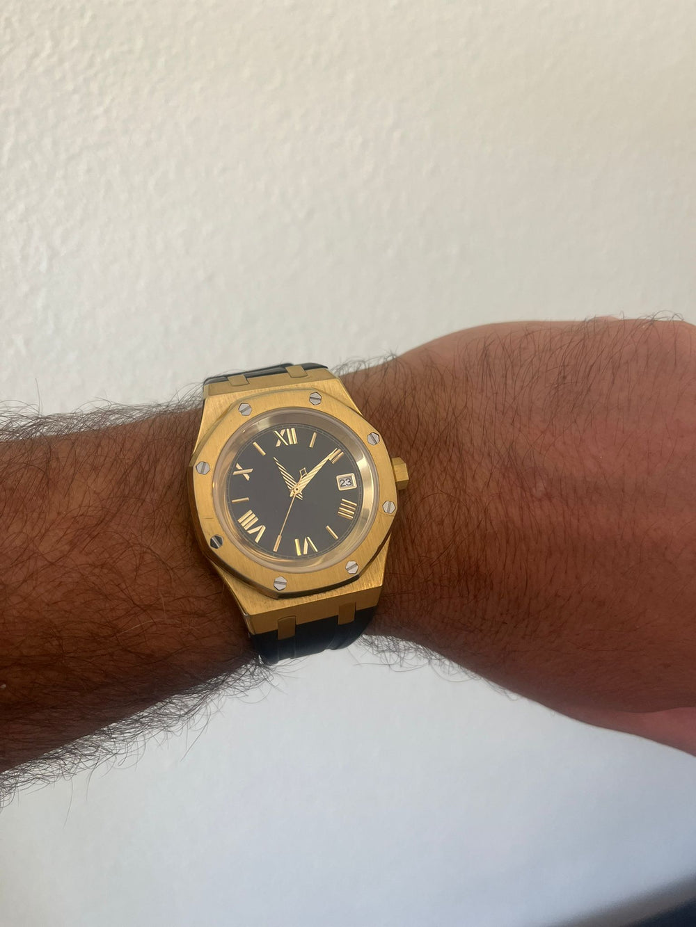 Why Seiko NH35/NH36 Movements – Kitchen Table Watches